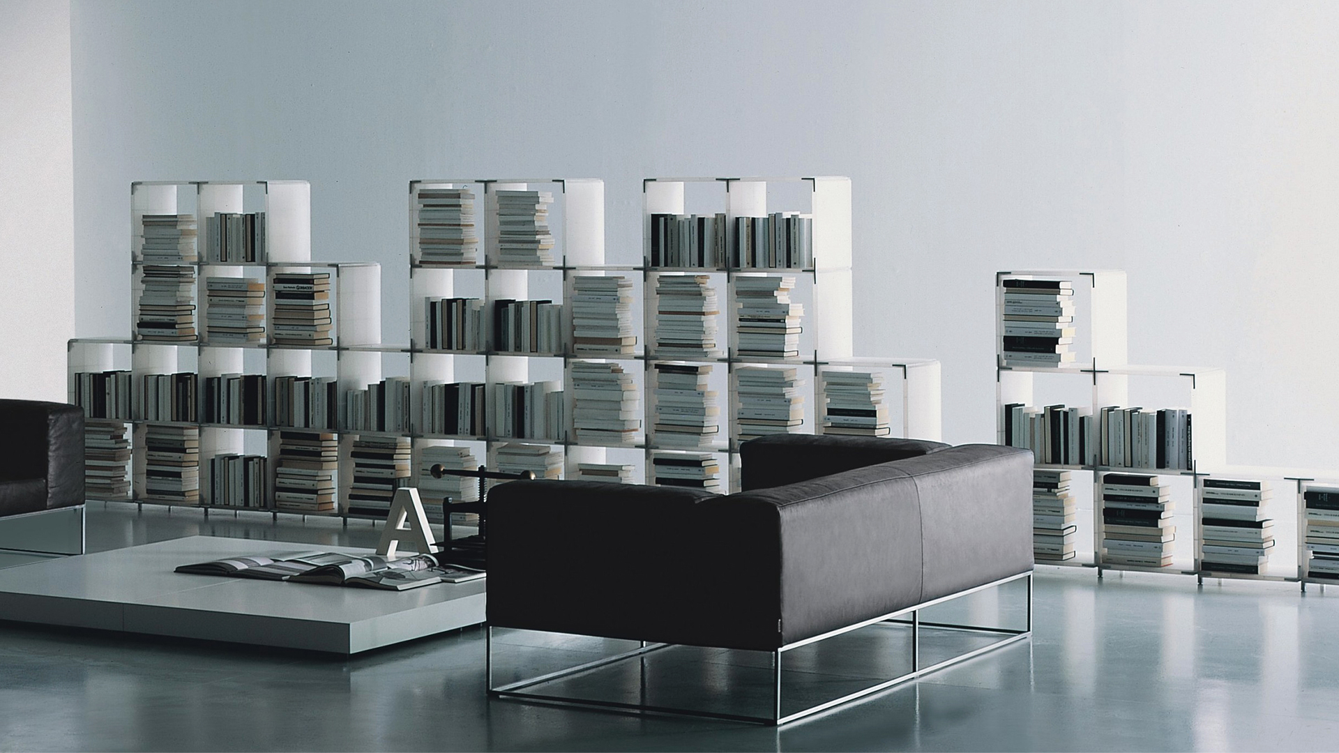 Endless Shelf | Studio Aisslinger