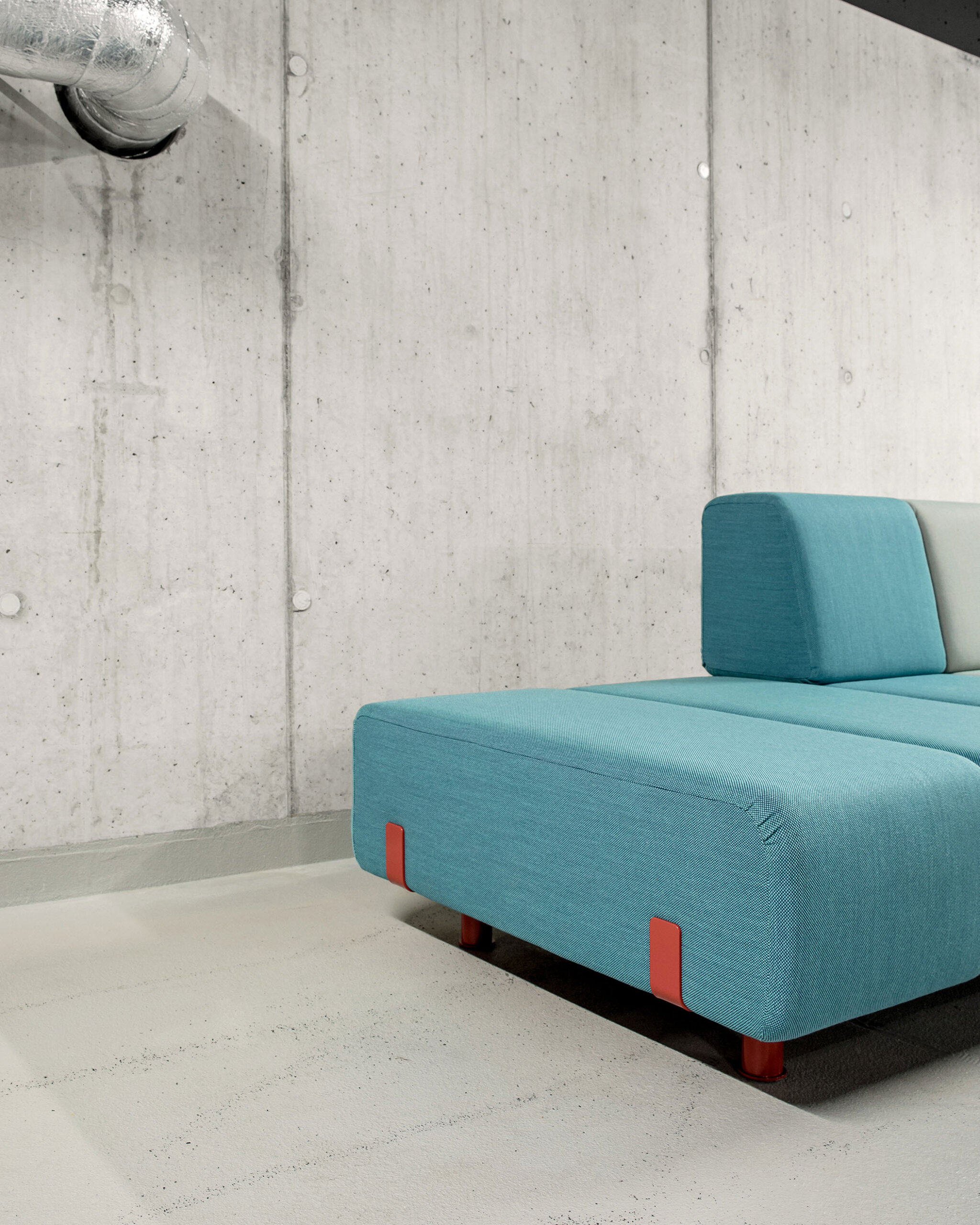 Pin Sofa | Studio Aisslinger