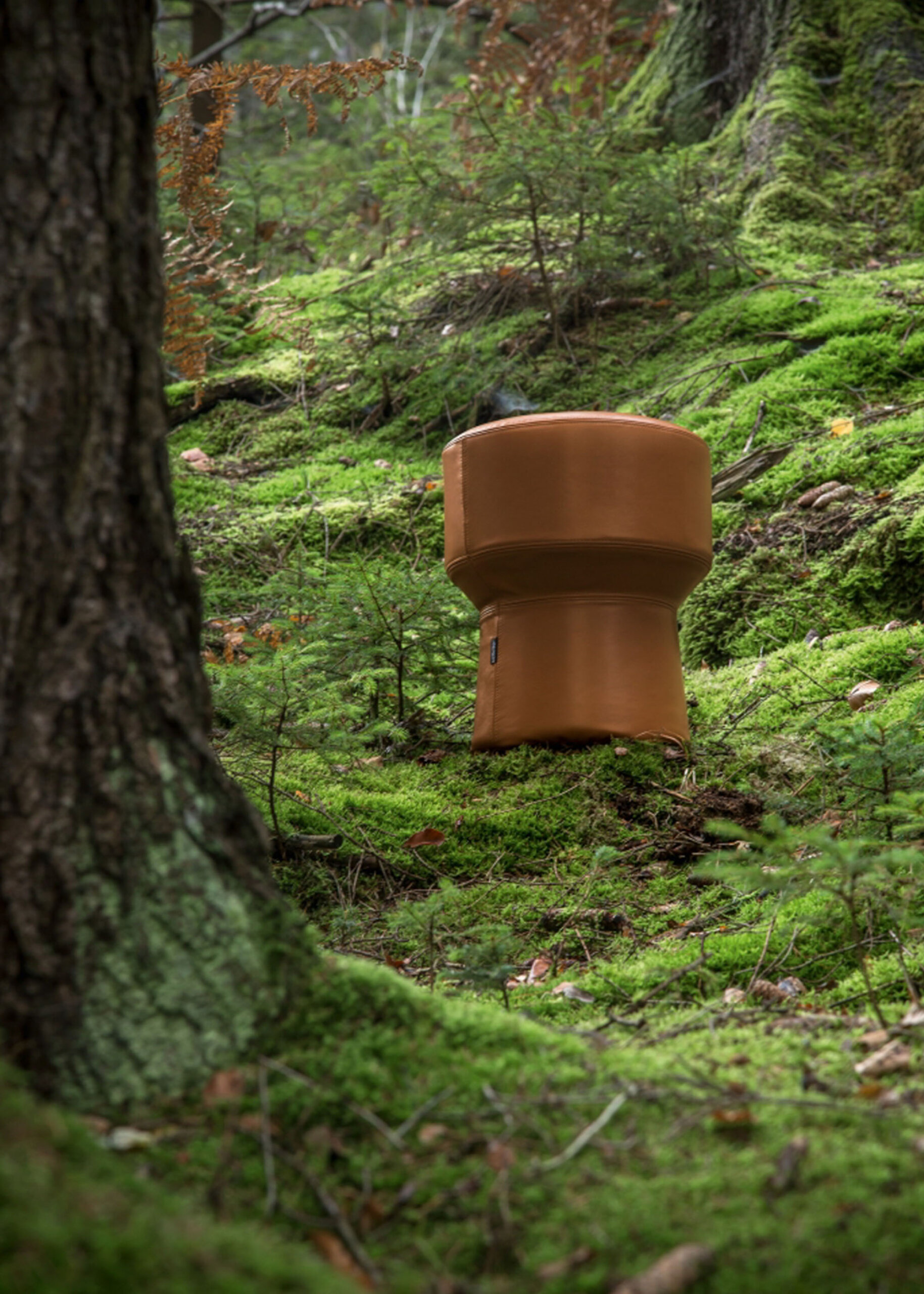 Token Stool | Studio Aisslinger