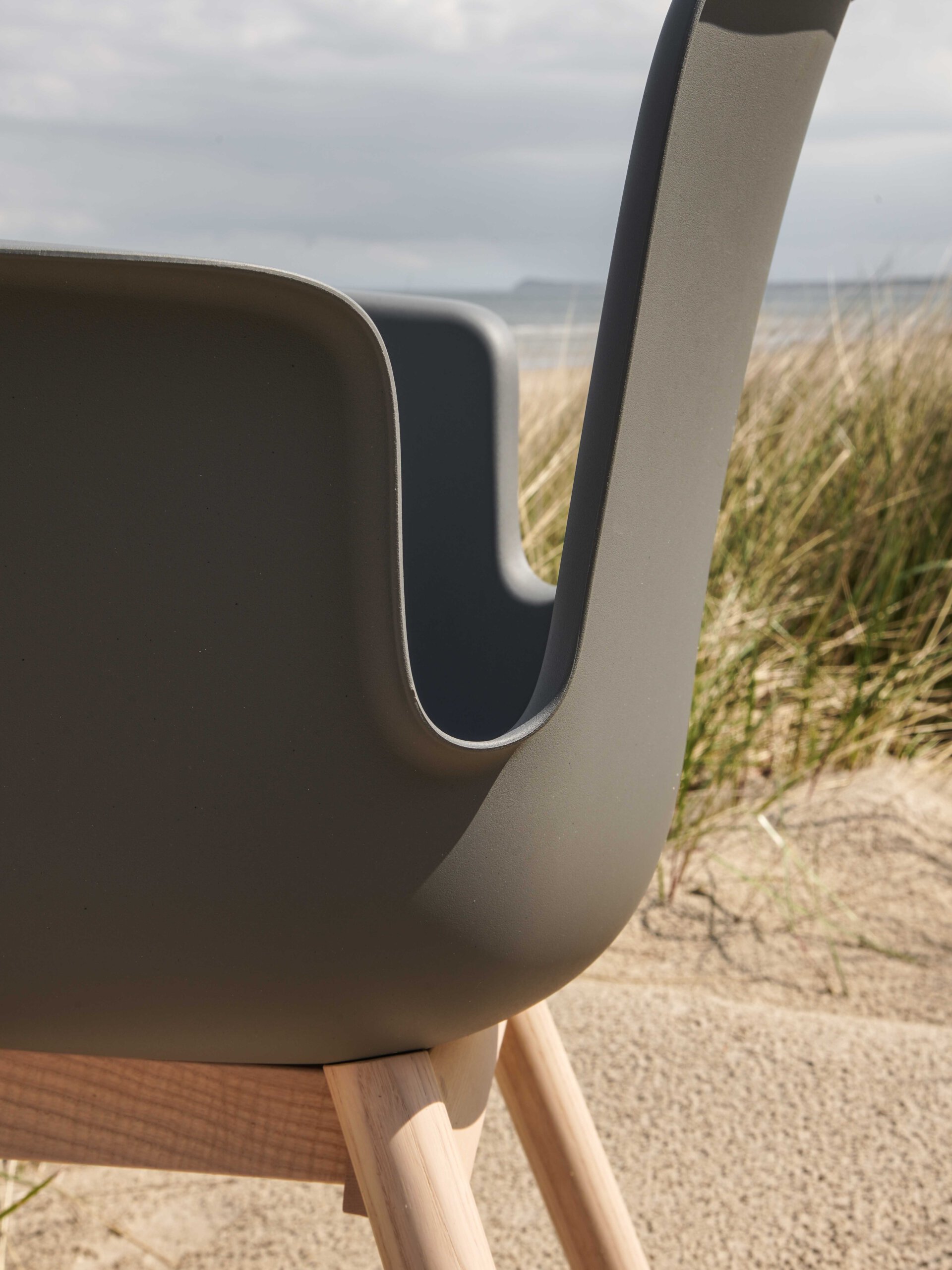 Juli Chair Replastic Cappellini | Studio Aisslinger