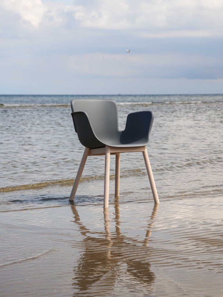 Juli Chair Replastic Cappellini | Studio Aisslinger
